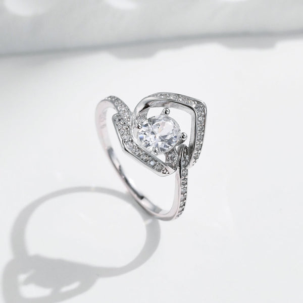 Luminous Heirloom Ring – DIAMORAY