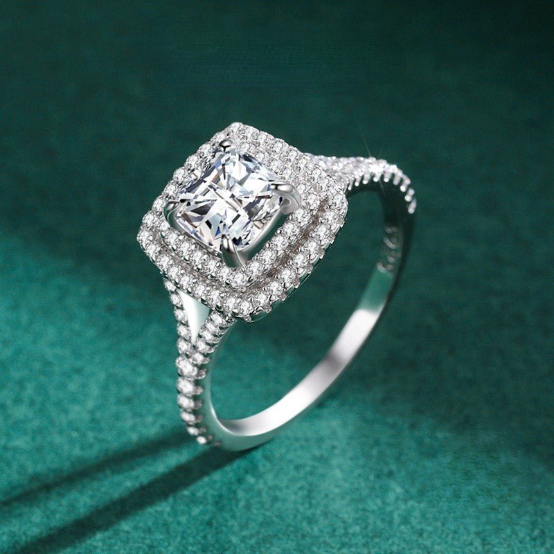 Lustrous Moonlight Ring – DIAMORAY